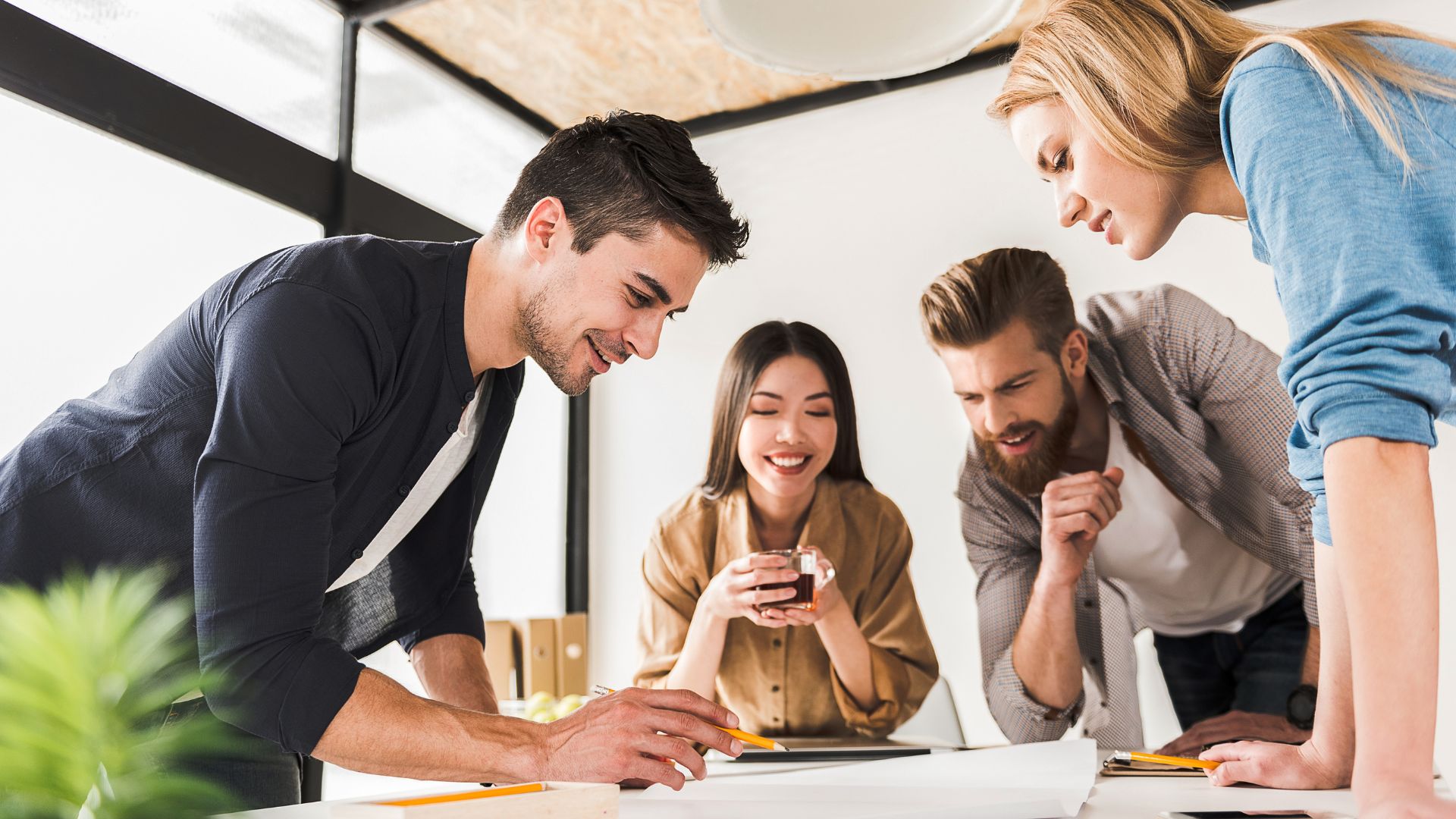 インハウスデザイナーへの転職ガイド | Aquent Japan